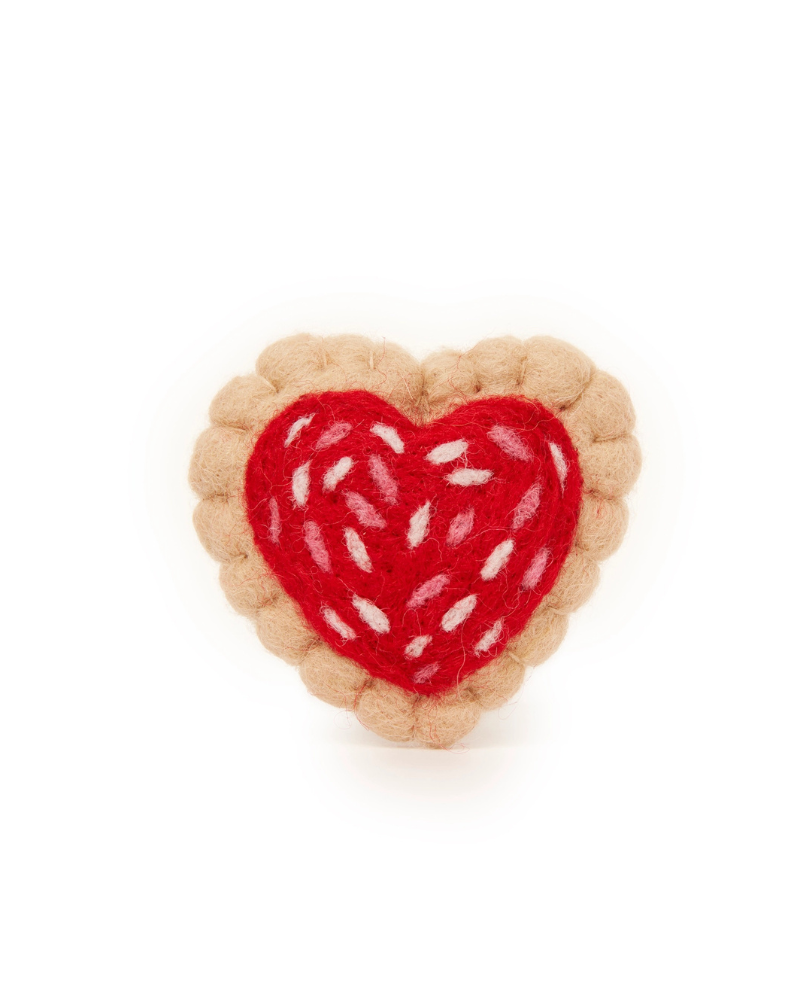 THE FOGGY DOG | Heart Cookie Wool Cat Toy | DOG & CO.