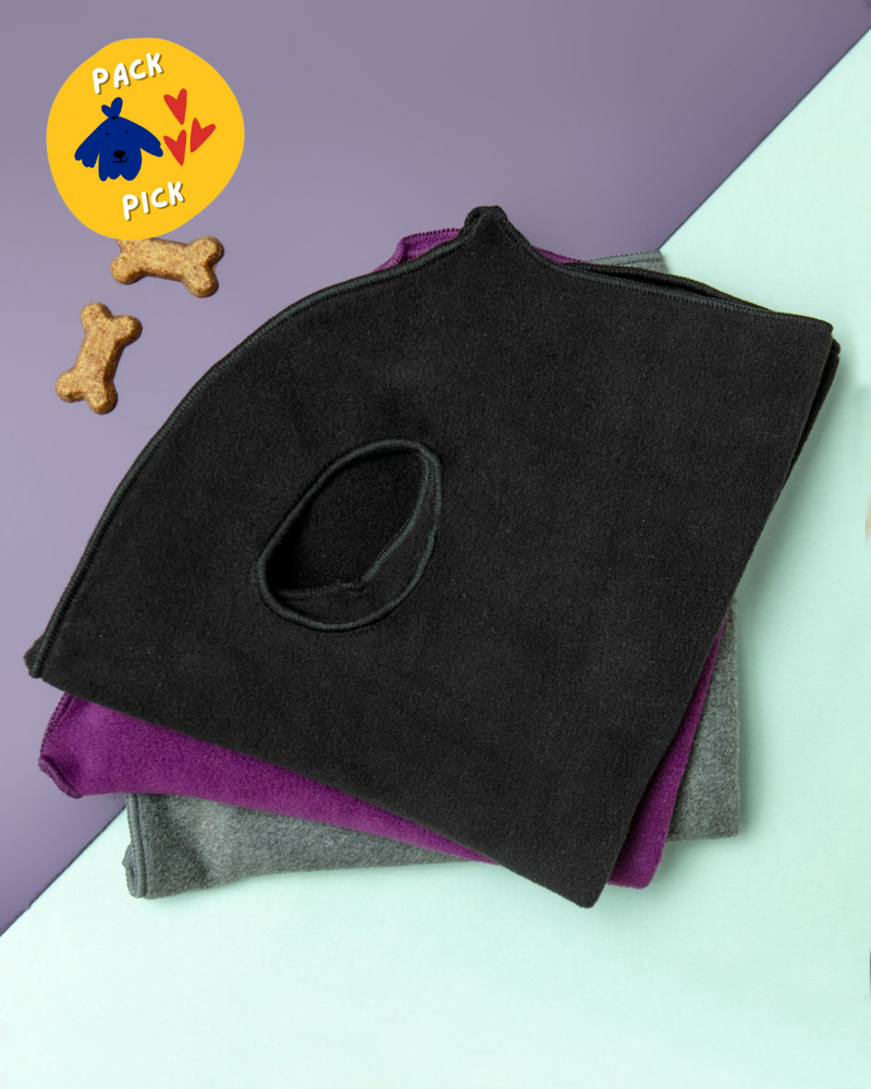 GOLD PAW | Stretch Fleece in Black | DOG & CO.