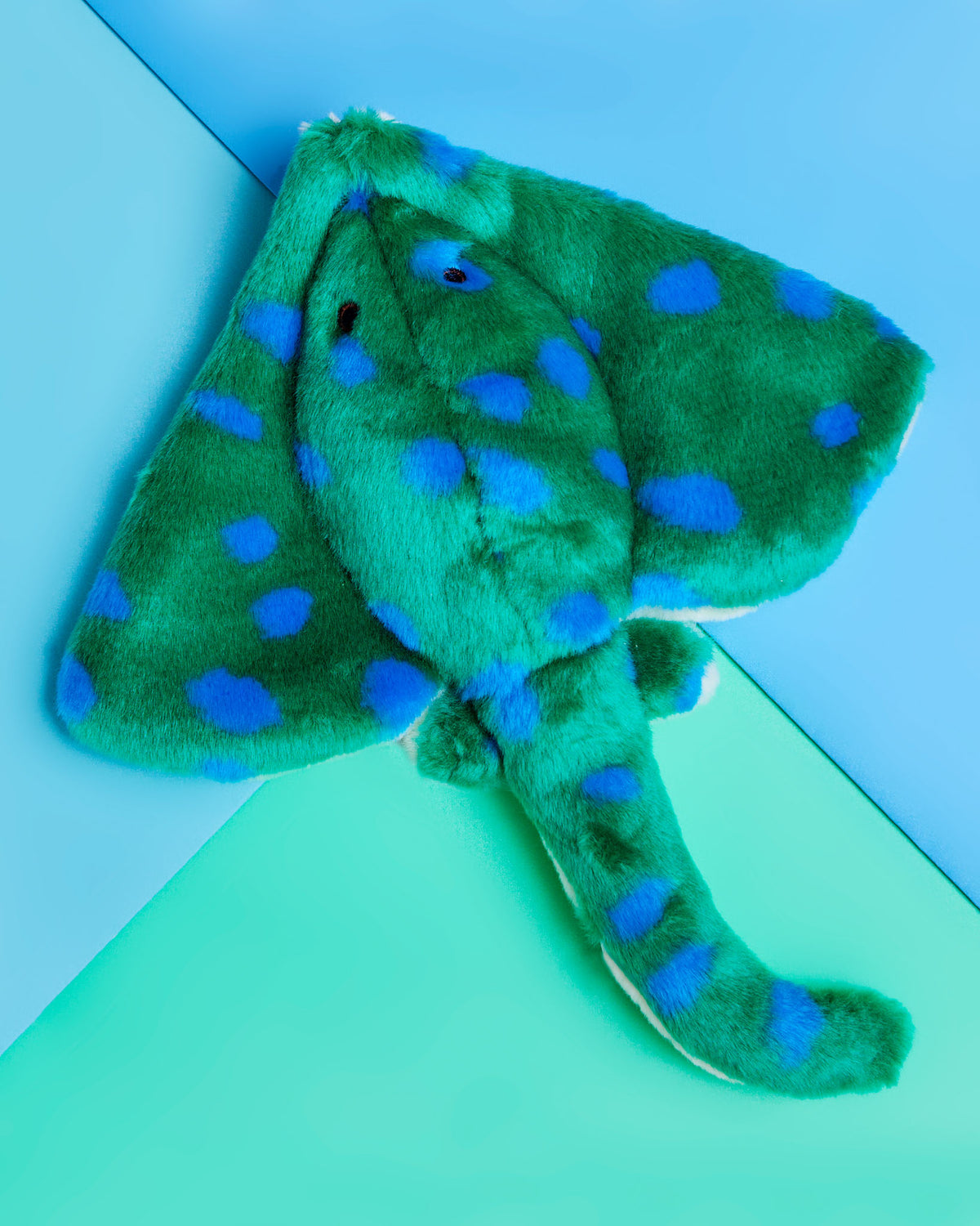 FLUFF & TUFF | Gordon Stingray Dog Toy | DOG & CO.