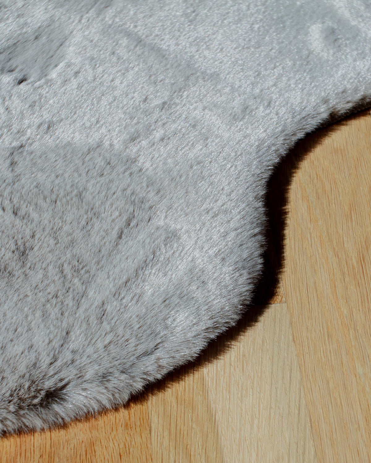 THE MOOD | Rex Rabbit Faux Fur Throw in Chateau Grey (2'X3') | DOG & CO.