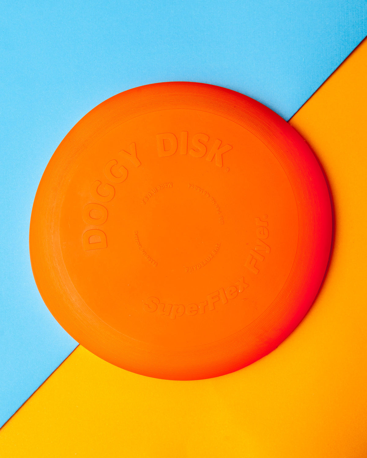 FIDO | Superflex Flyer Doggy Disk Toy in Vanilla Flavor | DOG & CO.