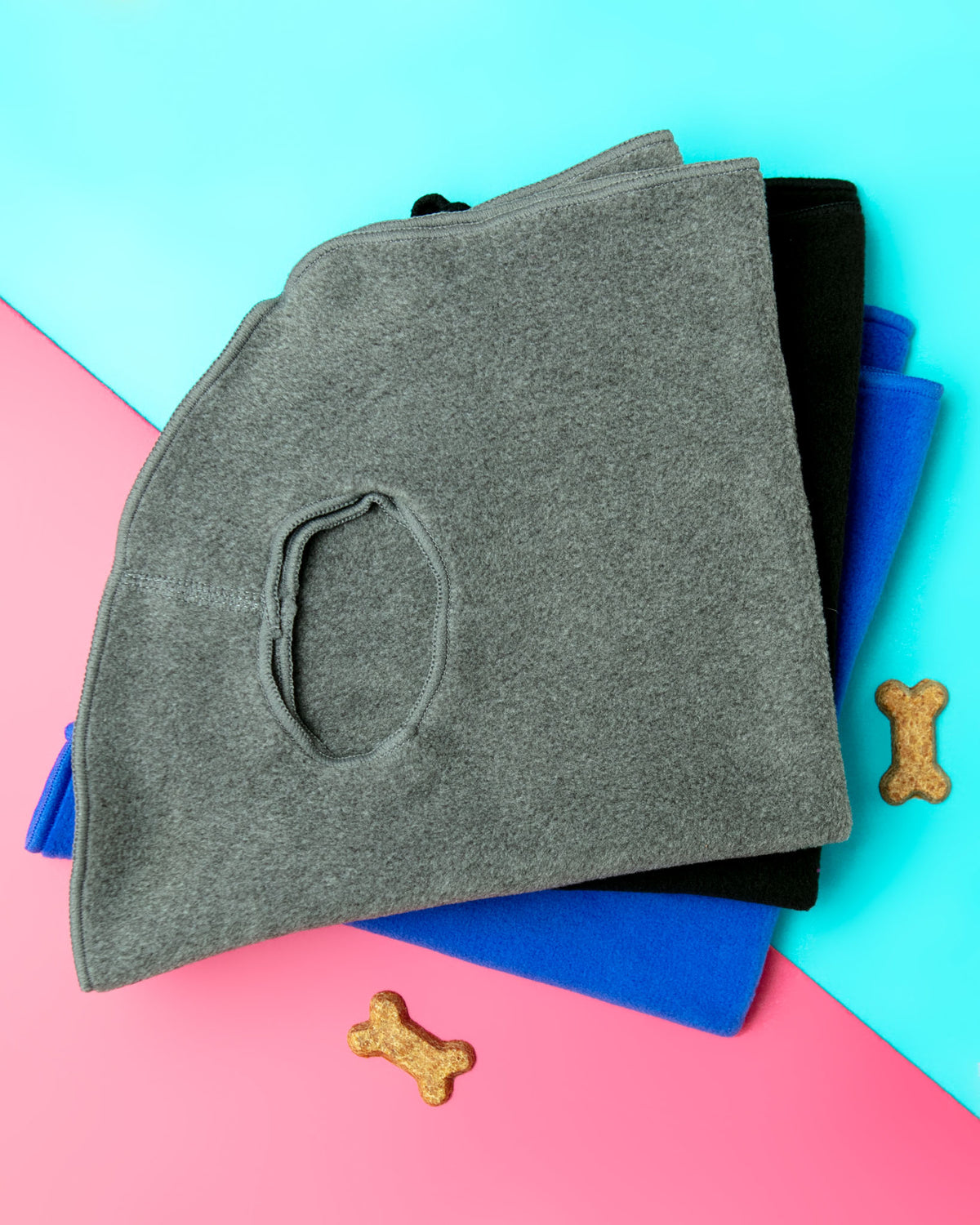 GOLD PAW | Stretch Fleece in Charcoal Grey | DOG & CO.