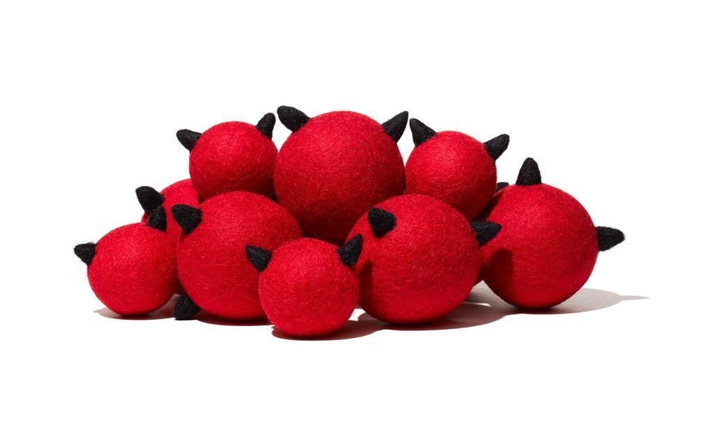 MR. DOG | Devil Ball Toy | DOG & CO.